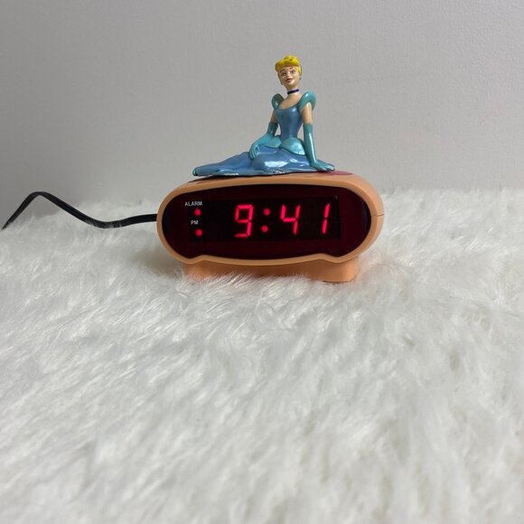 Disney | Other | Vintage Y2k Disney Cinderella Alarm Clock Princess ...